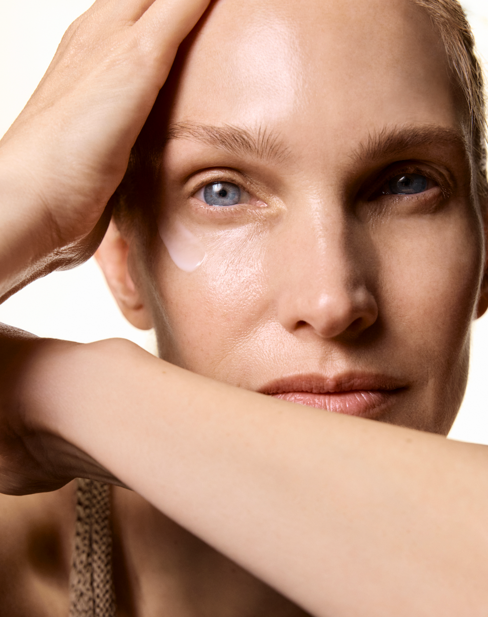 L5 - CRÈME CONTOUR DES YEUX LIFTANT – Medspa Laboratoires